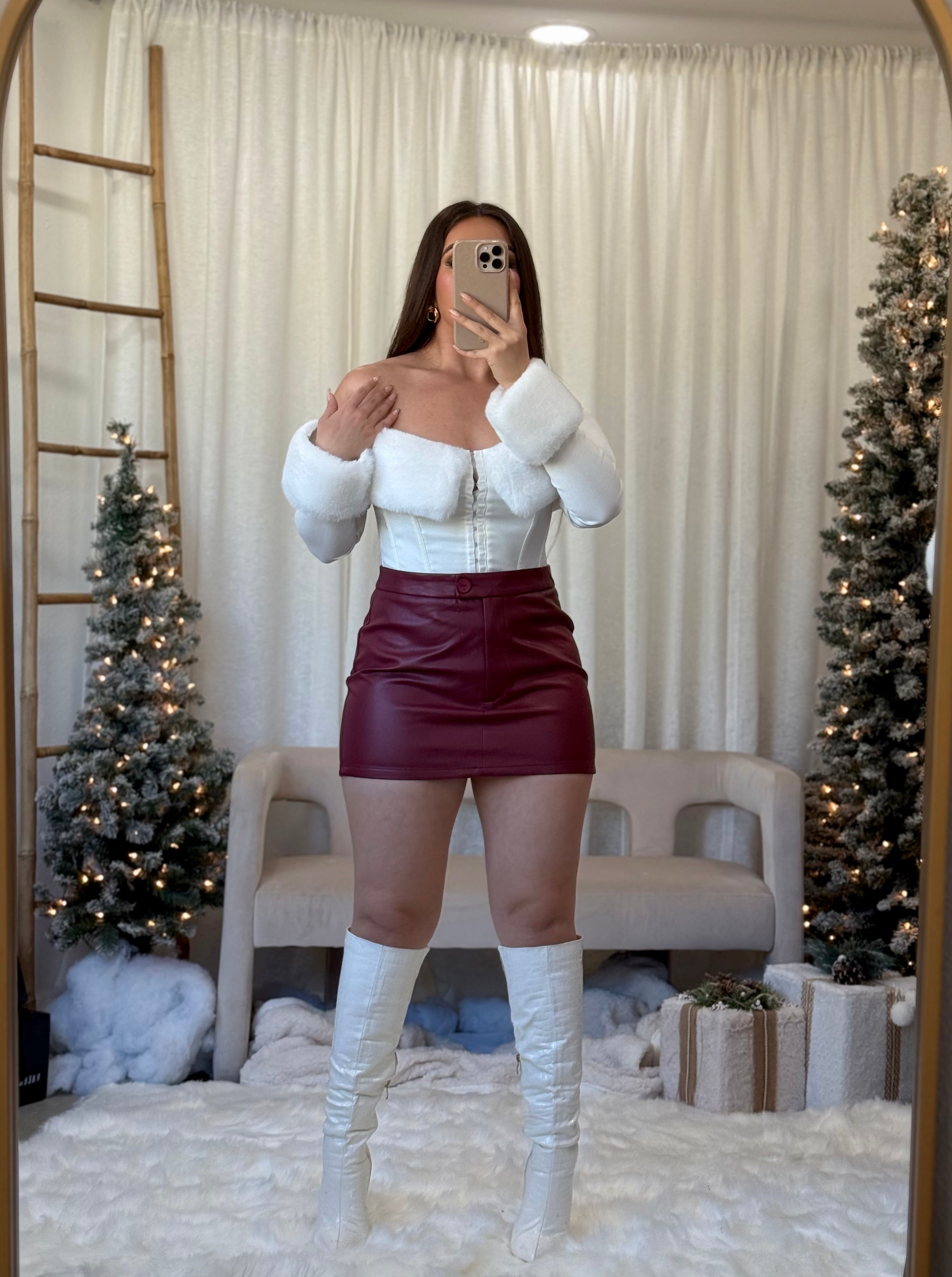 Shero Leather Mini Skirt (Burgundy) – Valeria'S Boutique